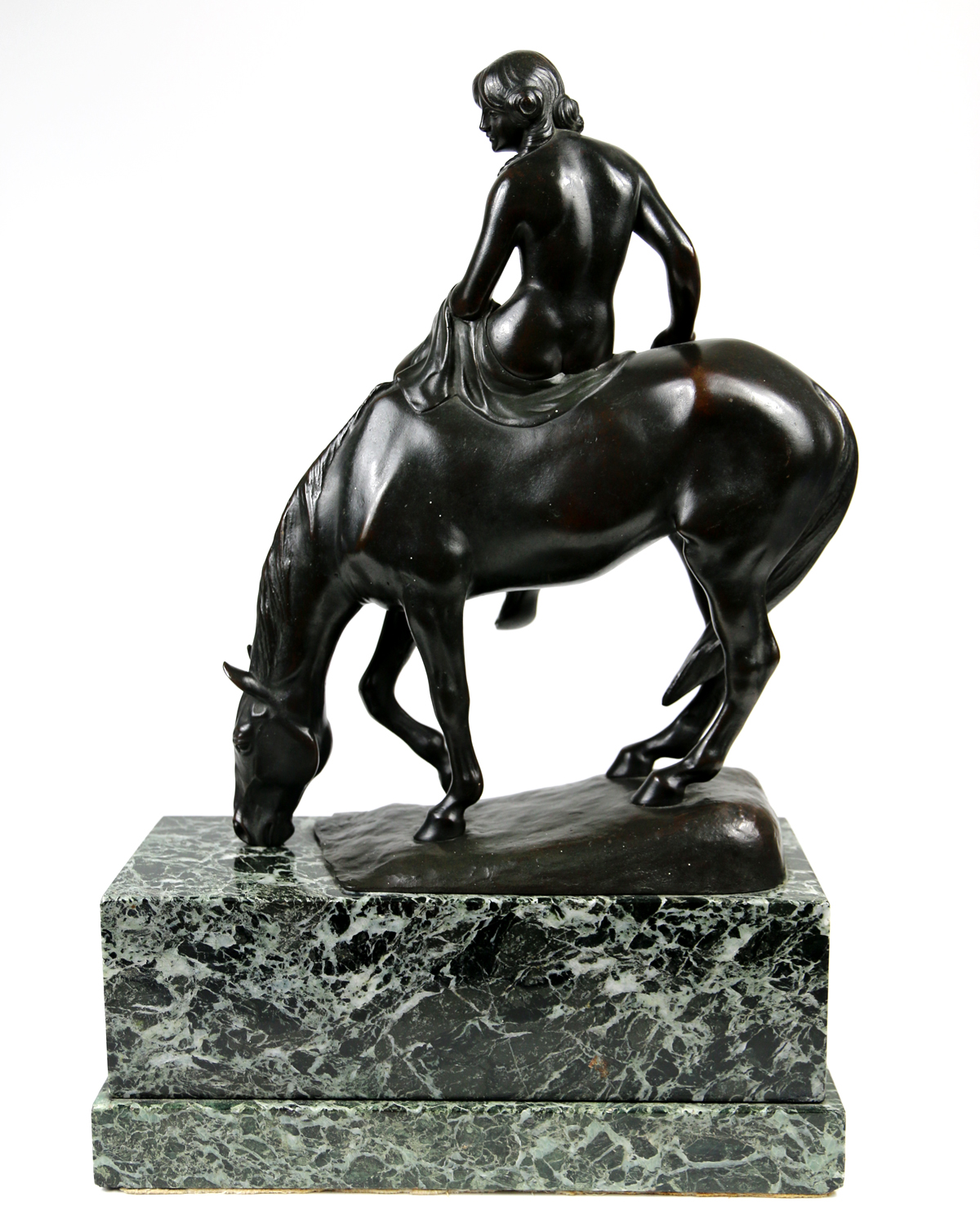 Albert Hinrich Hussmann - Frauenakt mit Draperie auf Pferd - Bronze ...